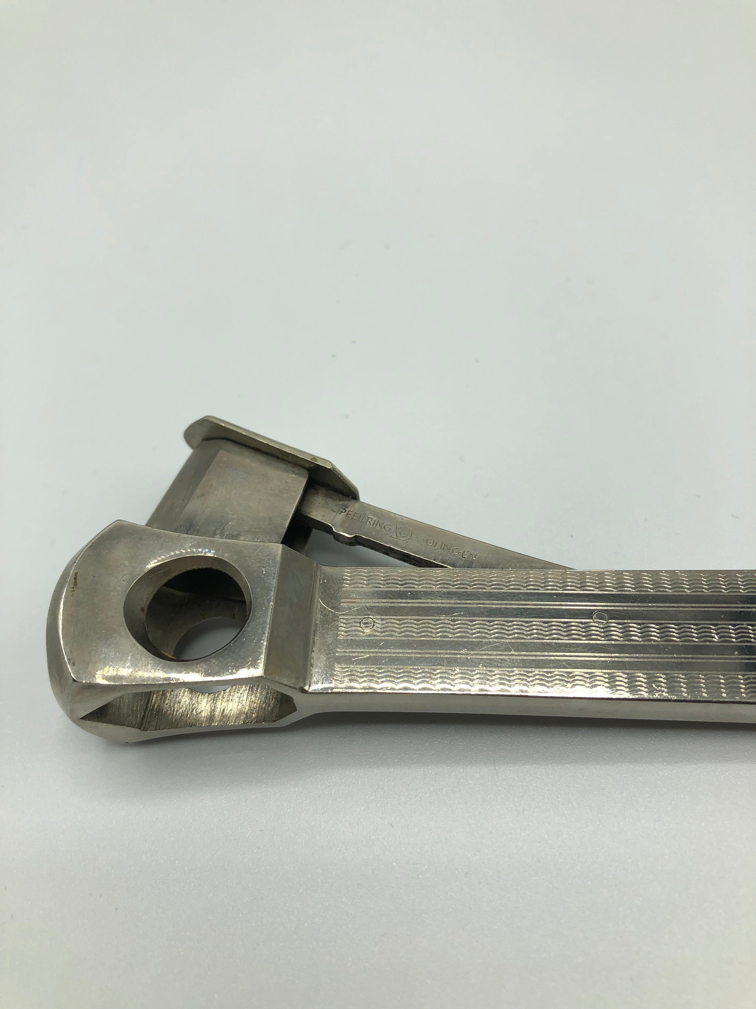 Vintage-V-Cut-Cigar-Cutter - Fourteen Ninety Two